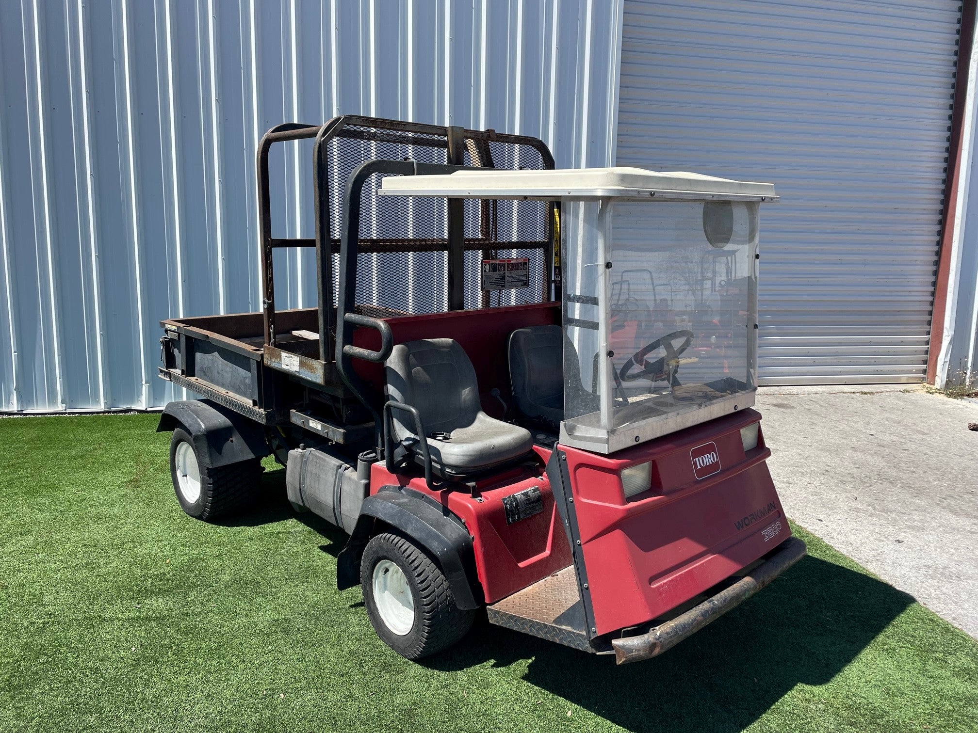 Workman 3200 HDX 2WD Gas w/ Electric Lift – Global Turf Equipment