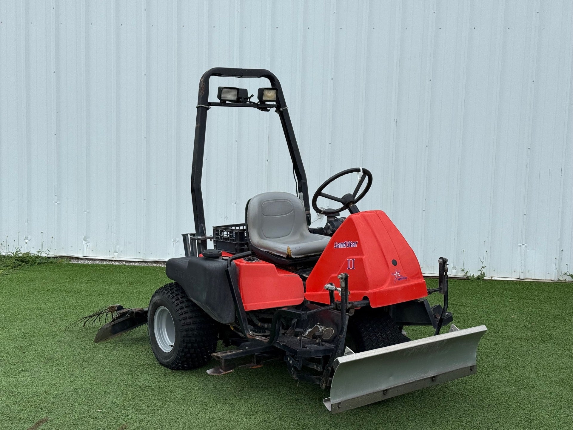 Sand Star II, 3WD Gas – Global Turf Equipment
